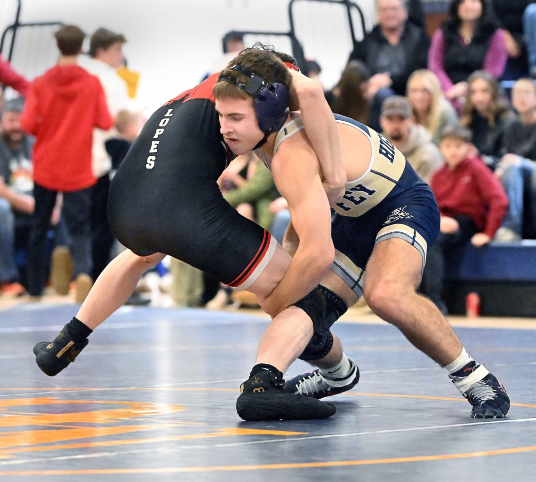 McGuffey wrestling picks up where it left off last season - Observer ...